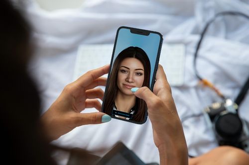 UneeQ Case Study | InstaMortgage